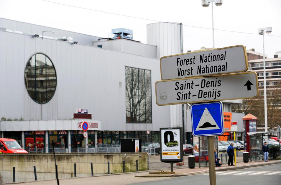 Duurder parkeren rond Vorst Nationaal pas vanaf januari | BRUZZ