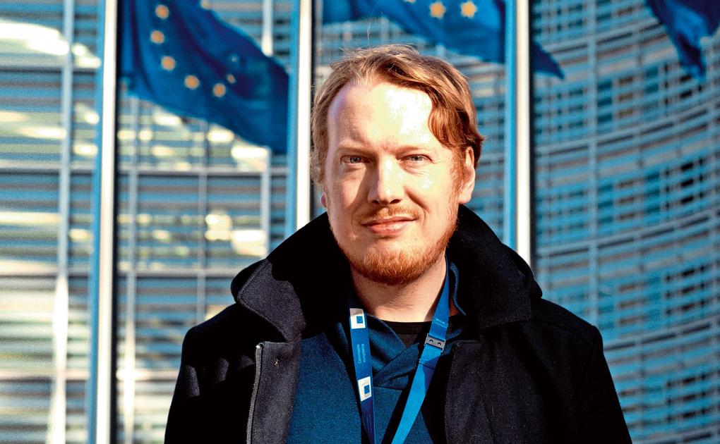 Peter Teffer ontmaskert lobbywerk bij de EU: 'Uber & co investeren ...