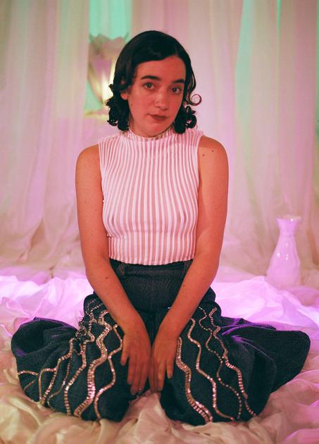 Eye-catcher: Charlène Darling | BRUZZ