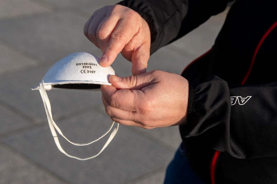 Woonzorggroep verplicht als eerste FFP2-maskers voor bezoekers | BRUZZ