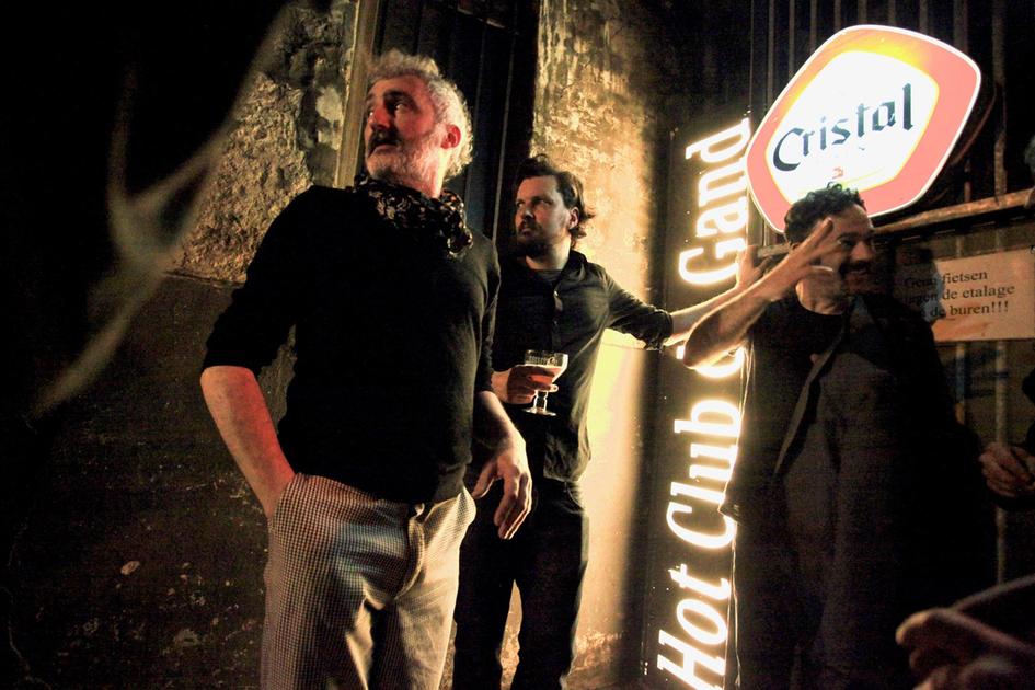 Backback stript de bigbandjazz van Duke Ellington tot trioformaat | BRUZZ