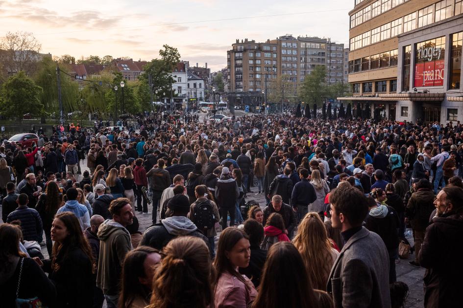 Nog discussie over termijn PCR-tests voor grote evenementen | BRUZZ