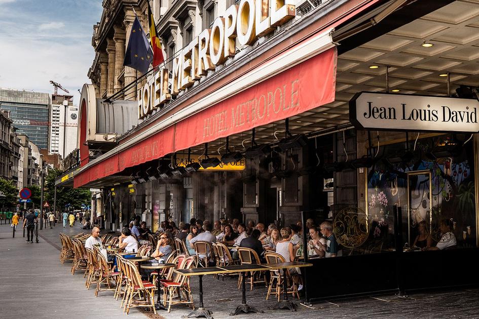 Café Métropole sluit jaar na heropening: 'Op De Brouckèreplein valt ...