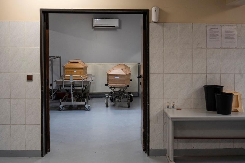 Achter de coulissen van het crematorium: ‘Uitvaart wordt steeds meer ...