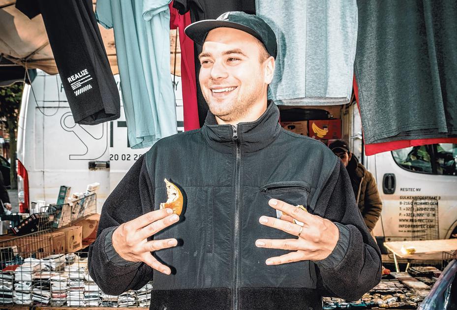 Brihang de boer op met nieuwe plaat: ‘Rappen is poëzie in haar puurste ...
