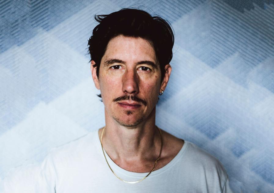 Dijf Sanders duikt in de muzikale weemoed van Georgië | BRUZZ