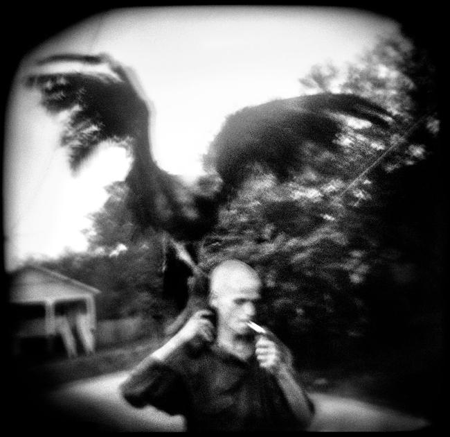 Photographie: Michael Ackerman, l'homme qui voyait des fantômes | BRUZZ