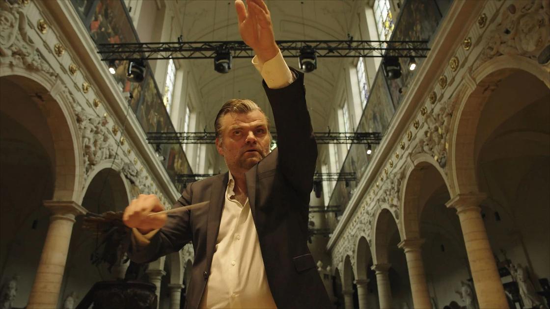 Stefaan Degand als dirigent: ‘Hoe minder het over mij gaat, hoe beter ...