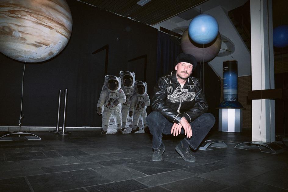 The secret life of Peet: 'Ik kan uren naar de hemel turen' | BRUZZ