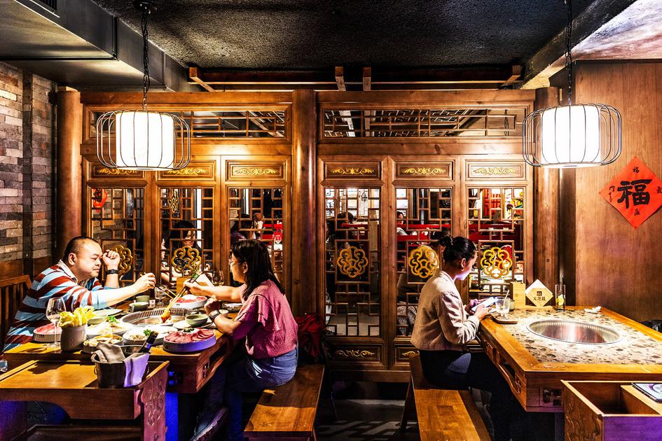 Da Long Yi: eindelijk strijkt de hotpot neer in Brussel | BRUZZ