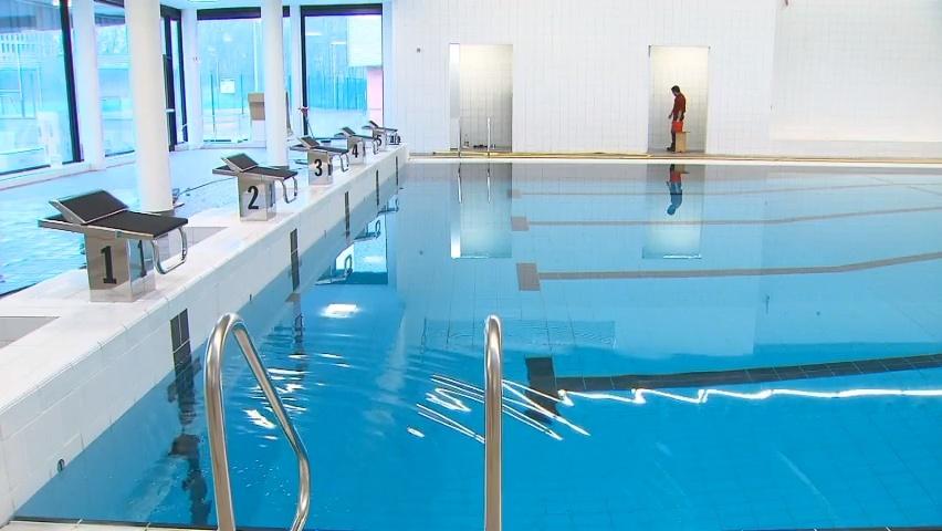 Course contre la montre de la VUB pour rouvrir sa piscine à temps | BRUZZ