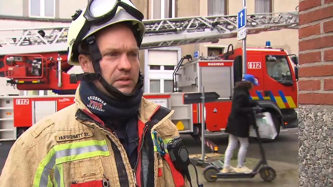 Brandweerman Stijn getuigt: 'Bedreigd worden met een mes, dat vergeet ...