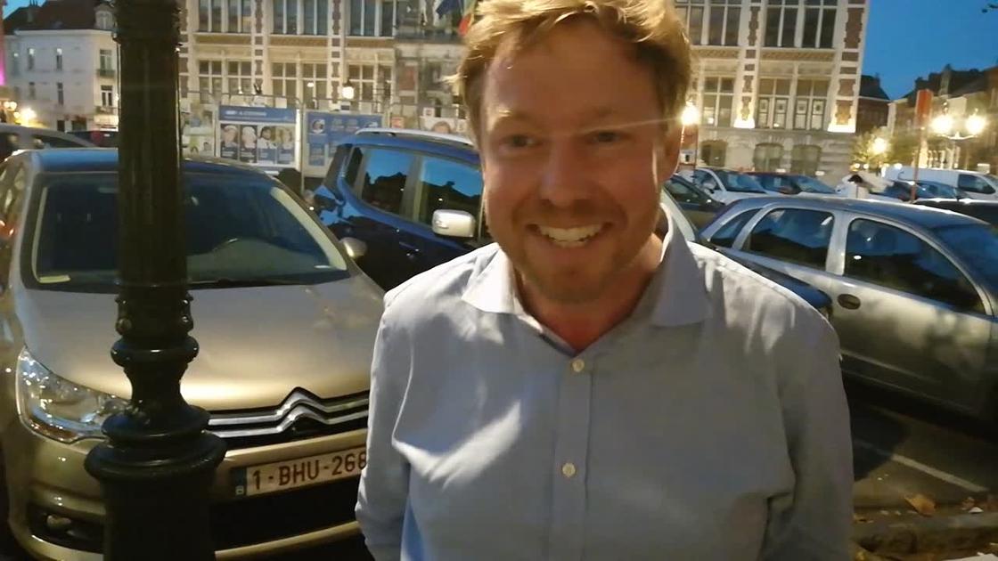 Quentin van den Hove (Open VLD/LB) in Schaarbeek: 'Topscore behaald' | BRUZZ