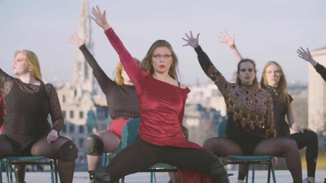 Dancing on the Mont des Arts: 'Some were shy and then - boom - went all ...
