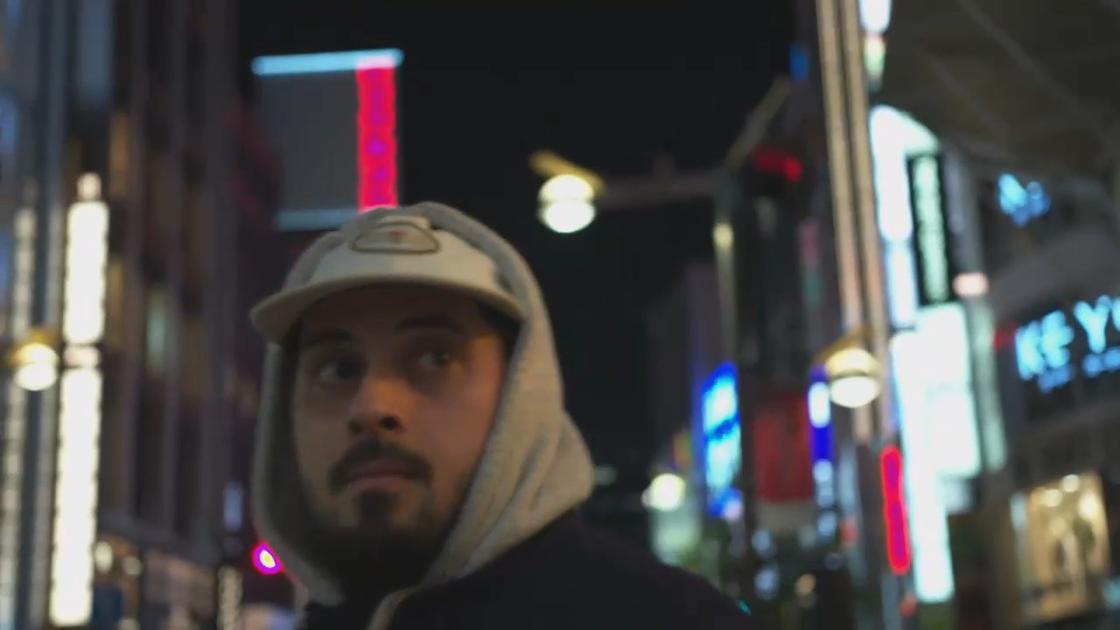 Docu: 'Zwanger in Japan' met Zwangere Guy | BRUZZ