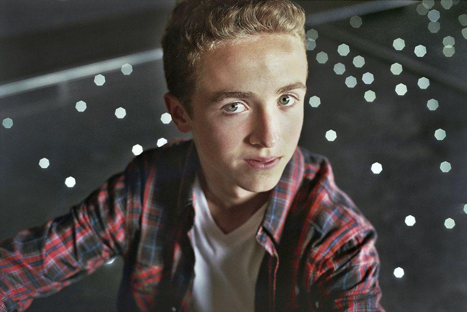 Evan Bird uit Maps to the Stars: met het hoofd in de sterren | BRUZZ