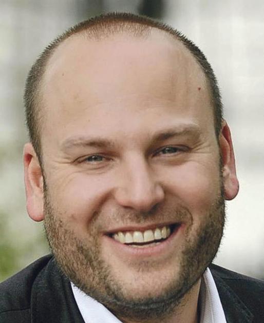 De Spraakmaker: Yves Goldstein | BRUZZ