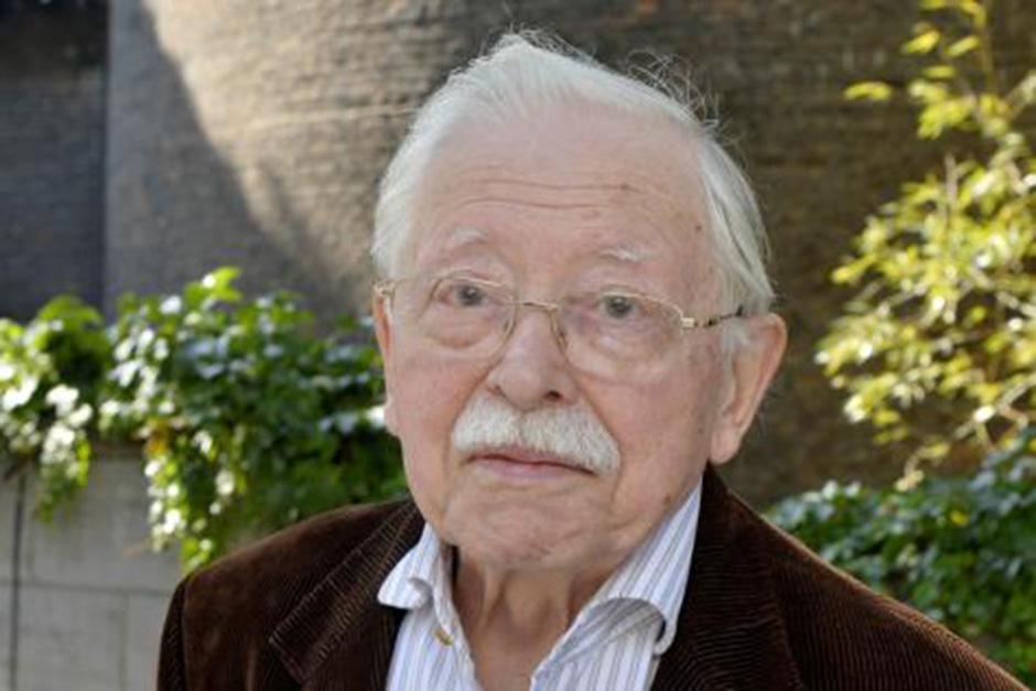 Priester van de Marollen Jacques Van der Biest geëerd met gedenkplaat ...