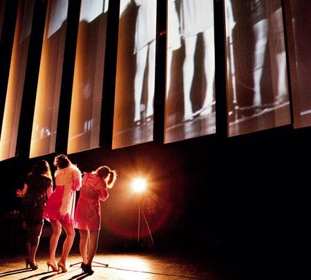 Bertolt Brecht brengt Belgen bijeen in 'Baal' | BRUZZ