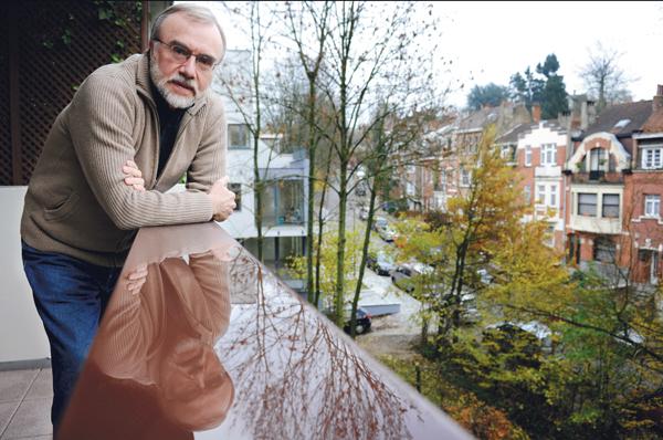 Gerald Loftus, Amerikaan tussen Ukkel en Marokko | BRUZZ