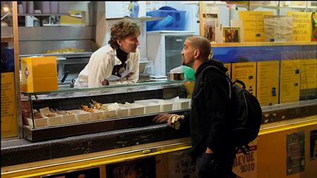 DVD: Het frietkot is een schouwtoneel | BRUZZ