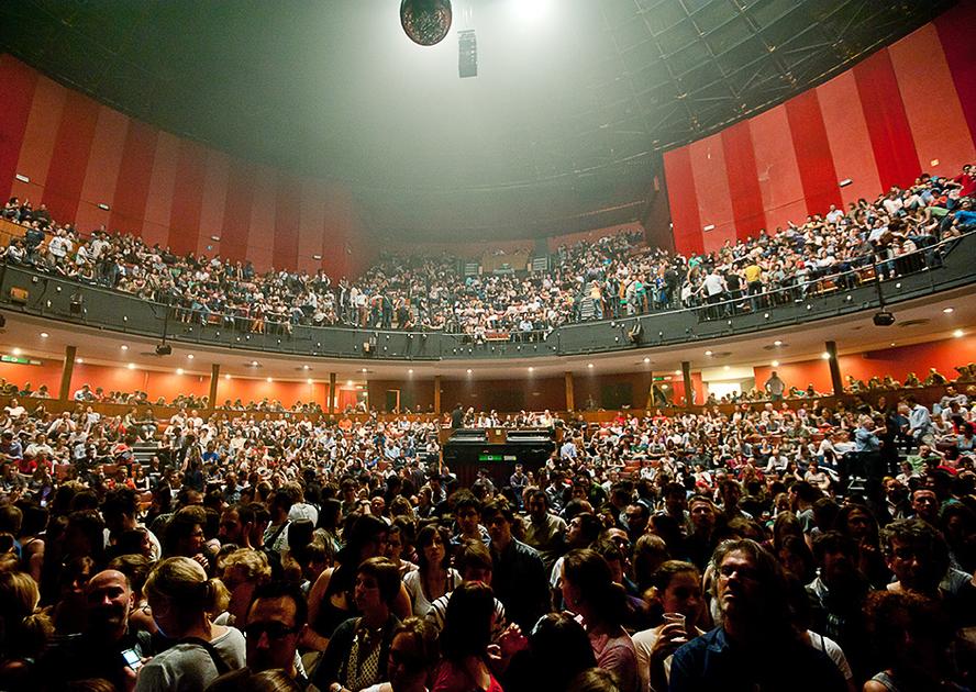 Le Cirque Royal a reçu 140.000 visiteurs au cours de sa 1e année après ...