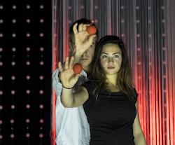 'Show' van Carly Wijs gaat zaterdag in première in Bronks | BRUZZ