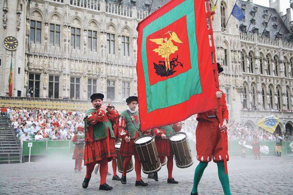 Roel Jacobs schrijft geschiedenis Ommegang | BRUZZ