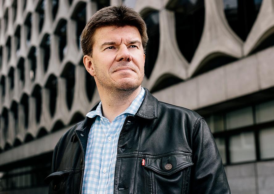 Gatz wil medialandschap harmoniseren met Mediahub | BRUZZ