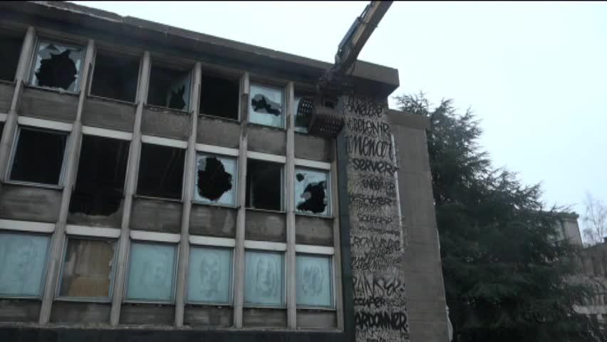Afbraak Solvay-gebouw van start | BRUZZ